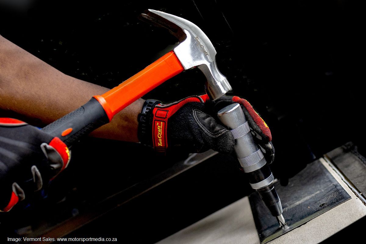 motorsource.co.za | Tork Craft™ impact driver hammers stuck screws loose